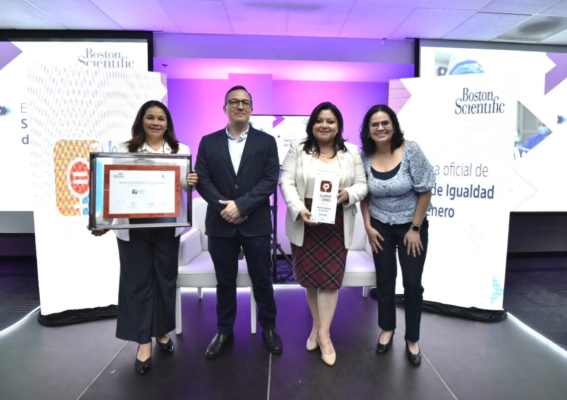 INAMU otorga a Boston Scientific el sello de Igualdad de Género
